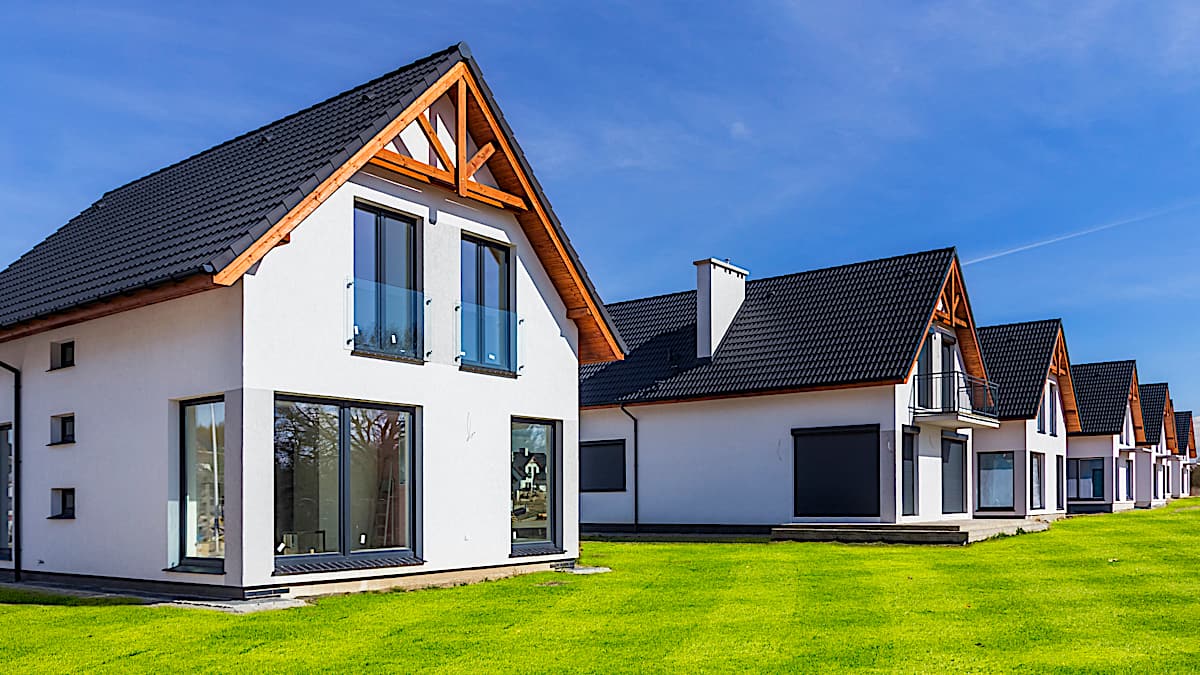 大家看看这个加拿大的数据，新增病例748人未接种，2781已接种。 -6park.com