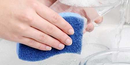 Alja Brglez: Kandidatka za vse priložnosti - 24ur.com